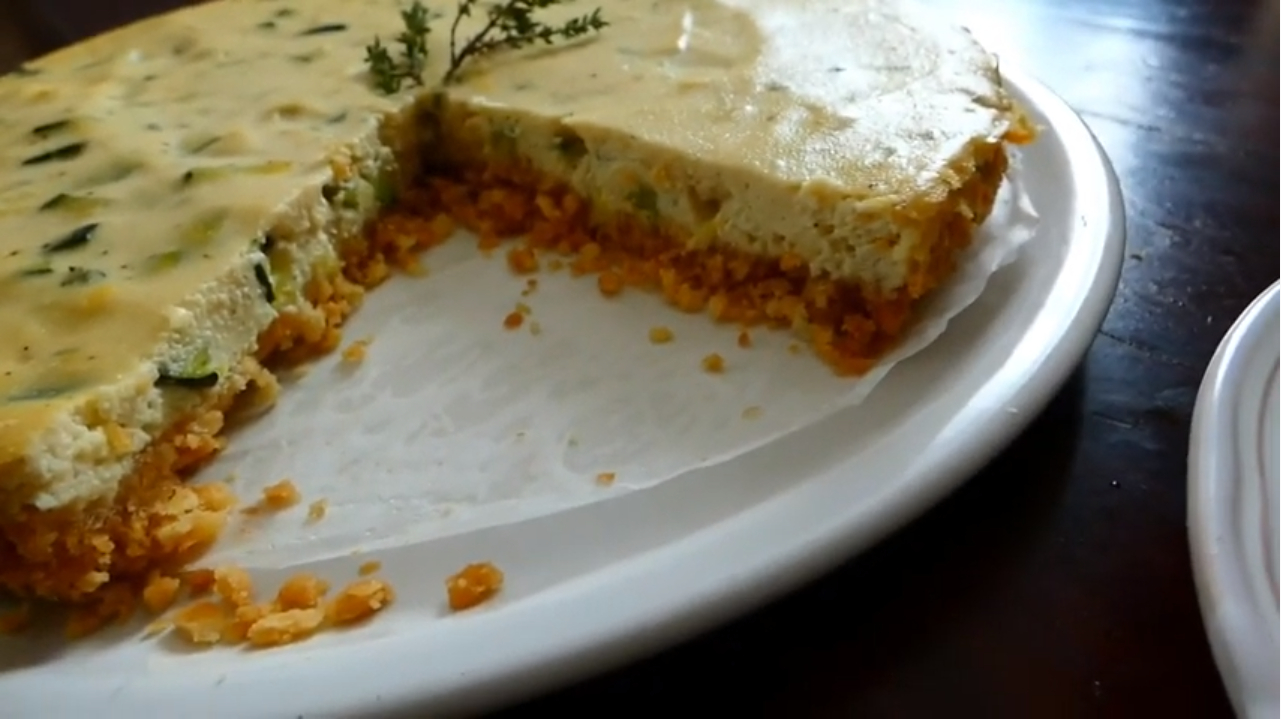 Cheesecake salé à la courgette (recette végane) Cheesecake salé à la courgette (recette végane)