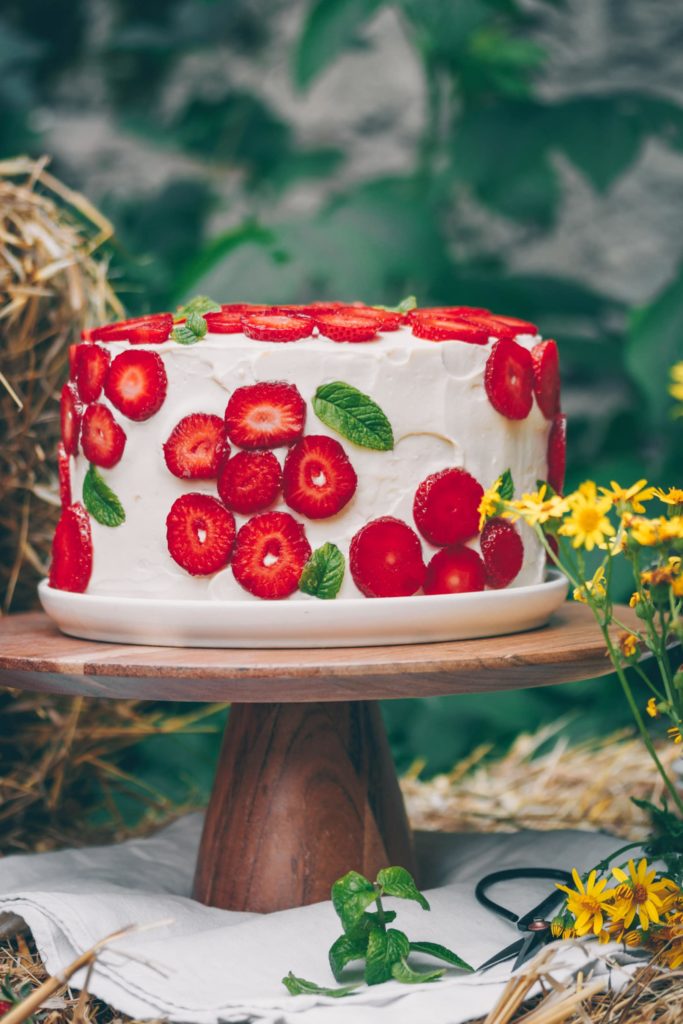 Fraisier végan façon layer cake Fraisier végan façon layer cake